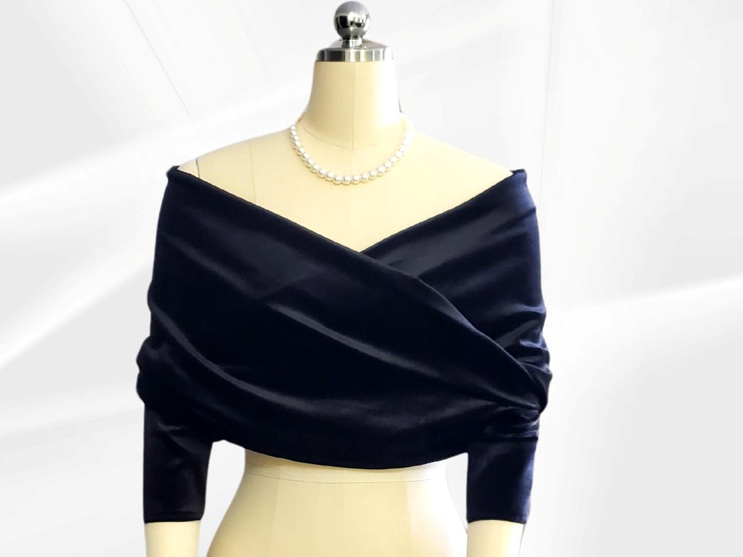 Elegant Black Velvet Evening Shawl Soft Off-shoulder Formal Wrap Custom ...
