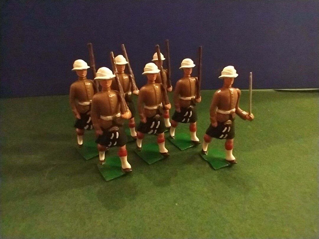Britain's Cameron Highlanders Toy Soldiers - Etsy