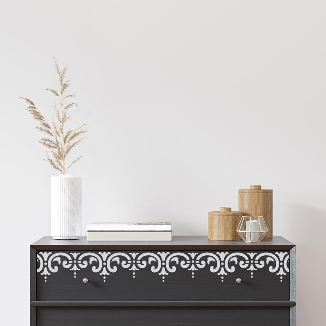 Nouvella Damask Border Stencil - Etsy