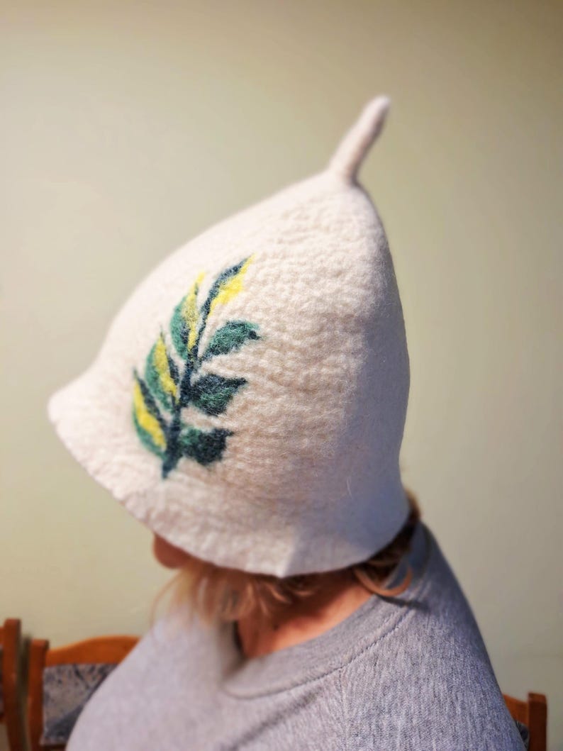Handmade Felt Sauna Hat, Natural Wool Bathhouse Cap With Leaf Design ...