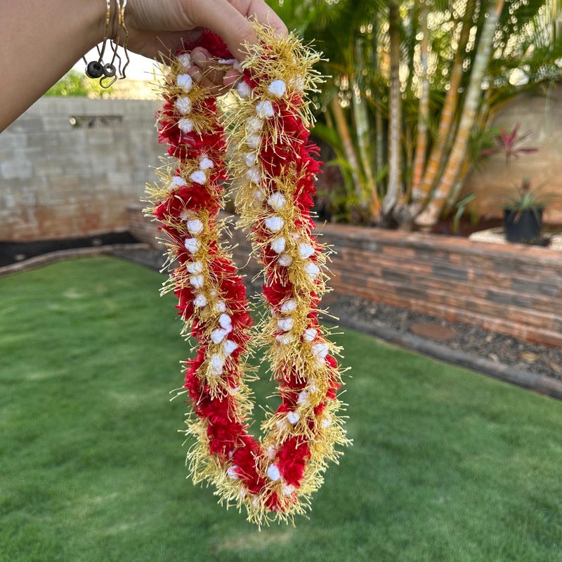 Feather Lei - Etsy