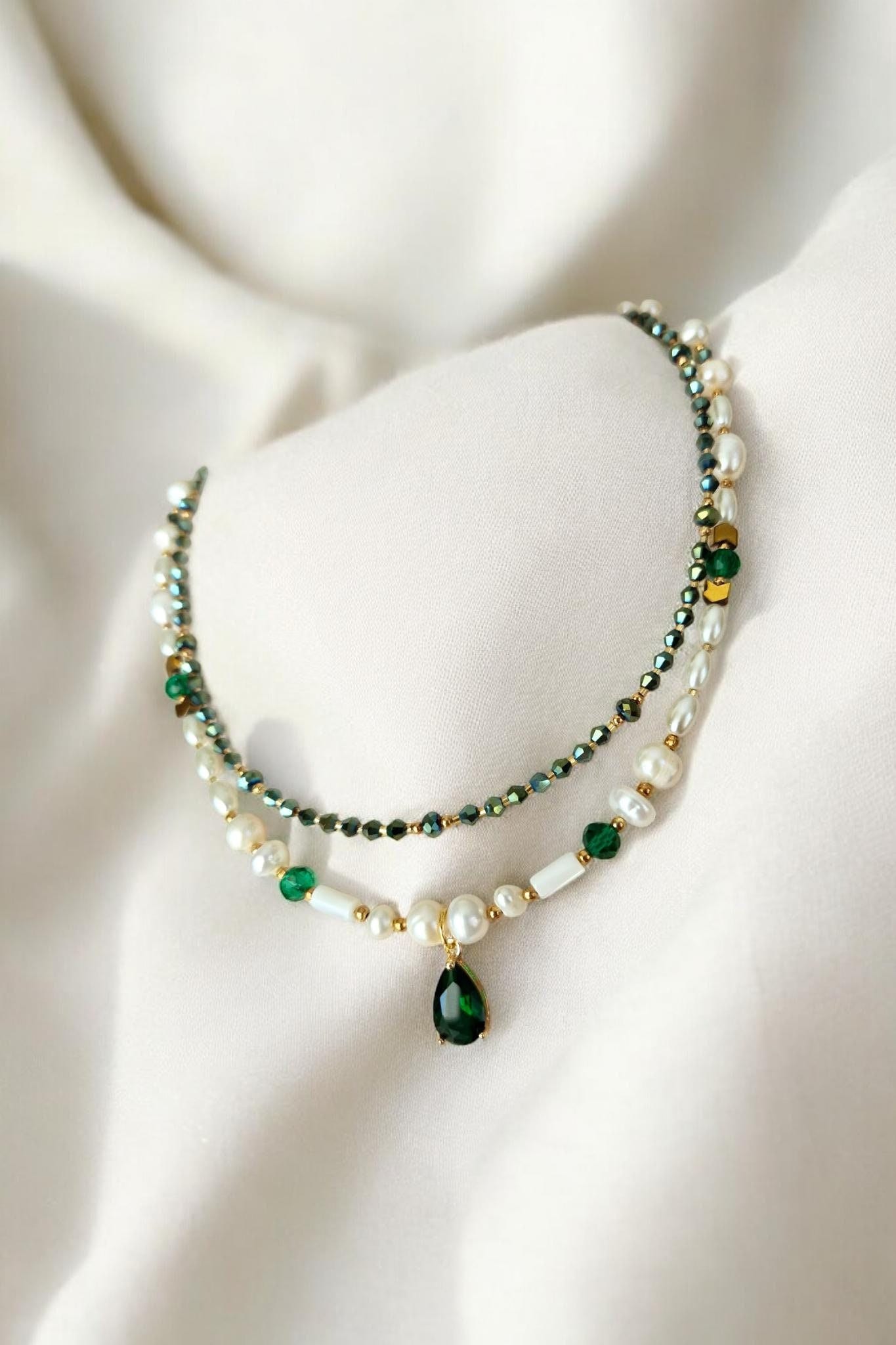 Emerald & Pearl Necklace Set: Gold-toned Freshwater Pearl Choker - Etsy