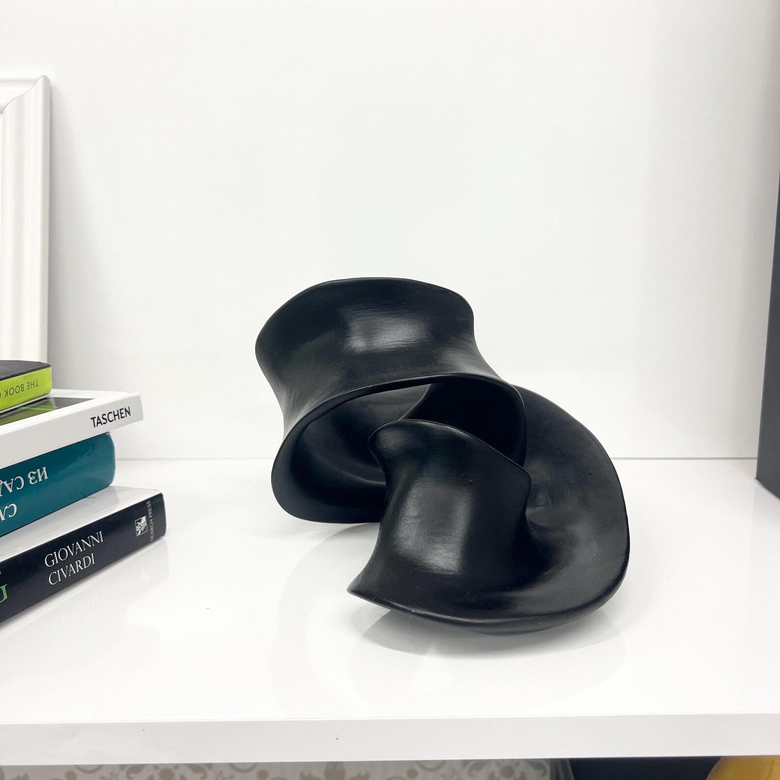 Black Möbius Loop Ceramic Sculpture – Handmade Abstract Infinity Art ...