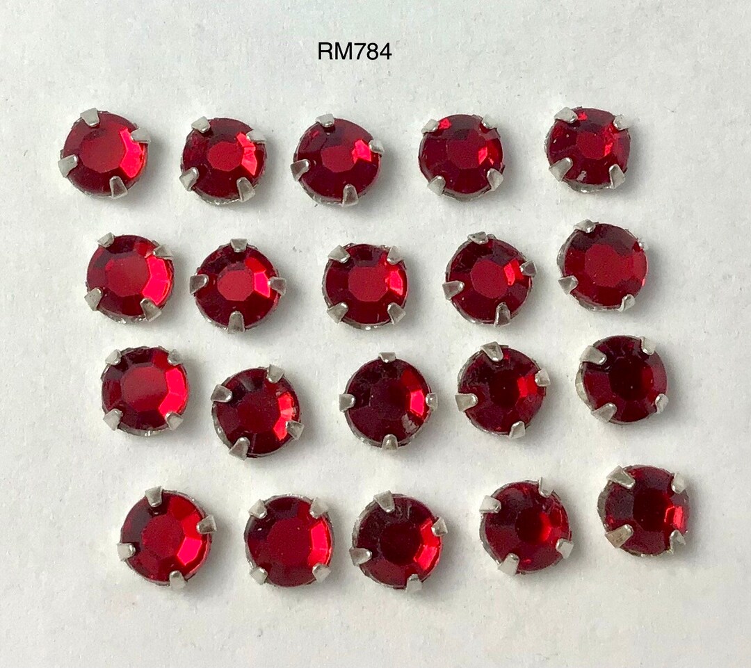 Vintage Rose Montee 5mm Red Glass in Silver Setting - Etsy