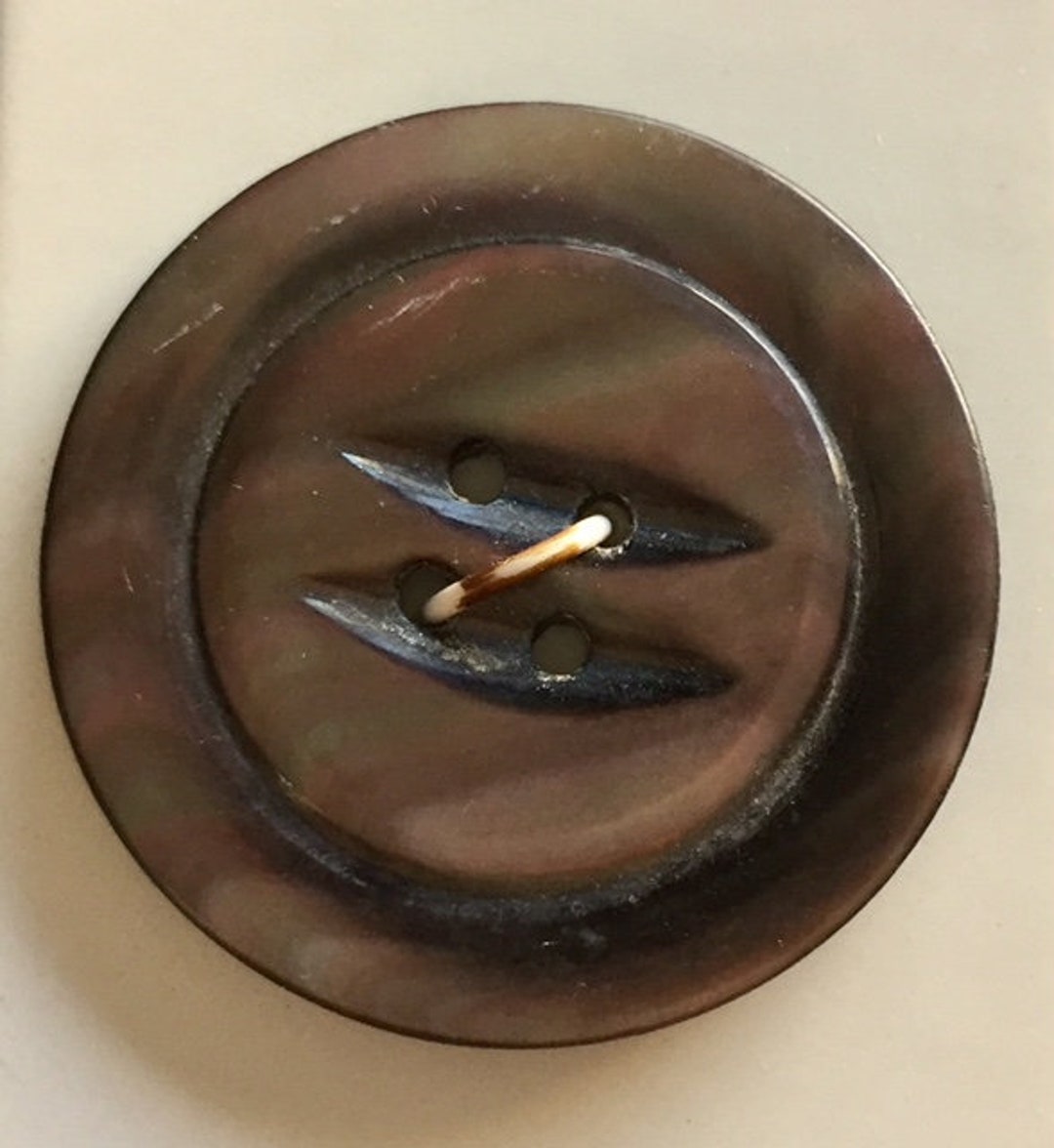 Vintage Carved Shell Button - Etsy