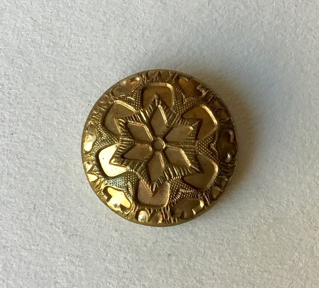 Antique Victorian Gilt Button - Etsy