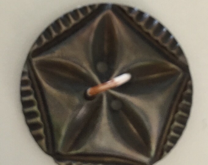 Vintage Shell Button 1 - Etsy