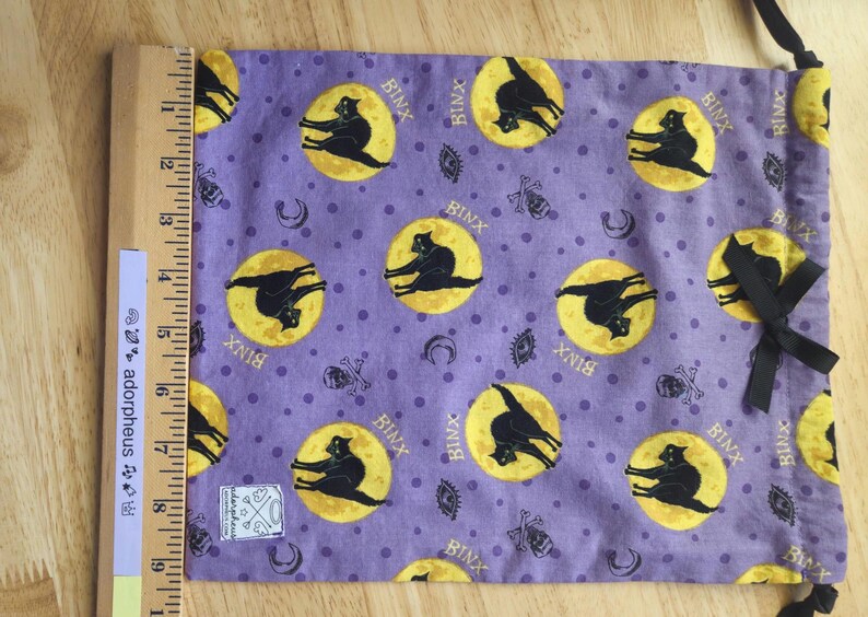 Hocus Pocus Thackery Binx Drawstring Bag: Tarot, Dice, Trick or Treat - Etsy