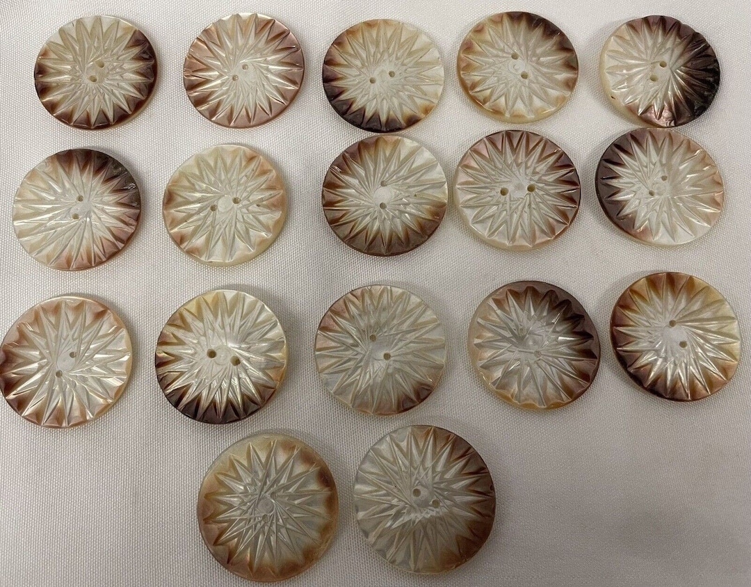 Vintage Shell Buttons, 17 Etched Starburst Buttons, 1 Diameter - Etsy