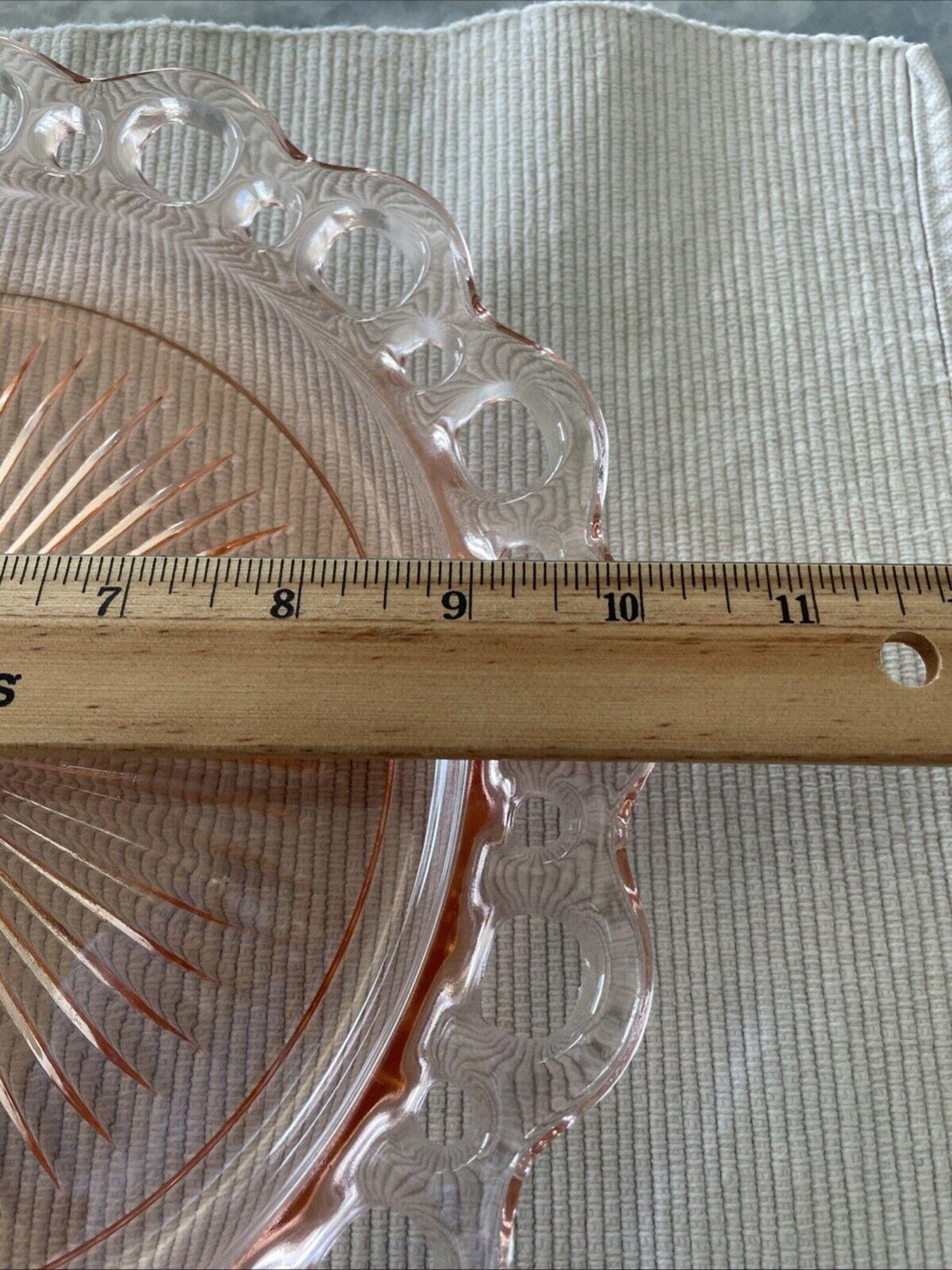 Anchor Hocking Old Colony Lace Edge Open Lace Pink 10 Inch Round Dinner ...