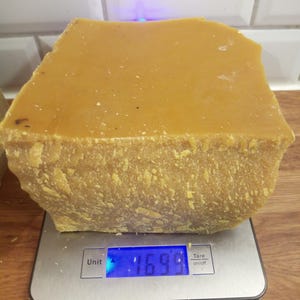 5 Kg Beeswax - Raw Natural Made by Bees - Etsy