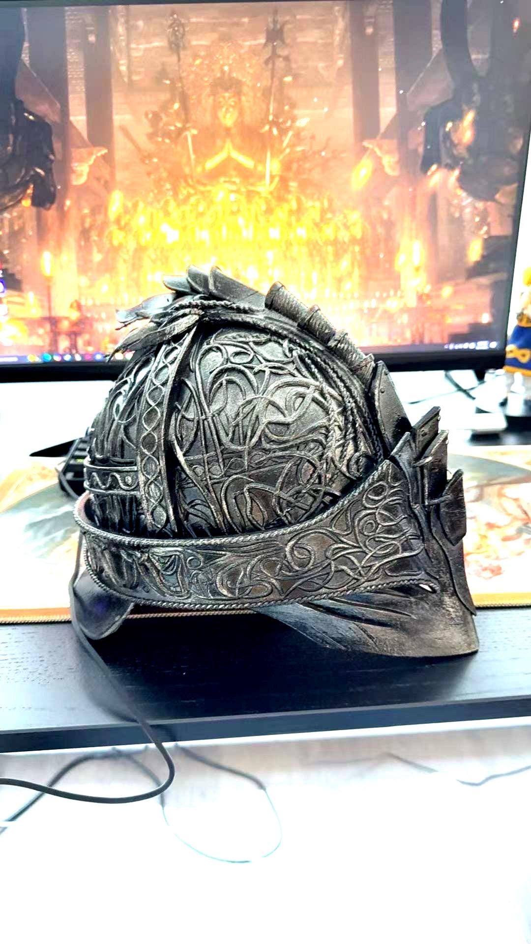 3d-printed Bloody Wolf Helmet, Tarnished Helm Dark Souls-inspired/elden ...
