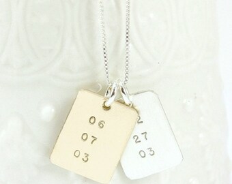 The Brooklyn. Initial and Date Necklace - Etsy