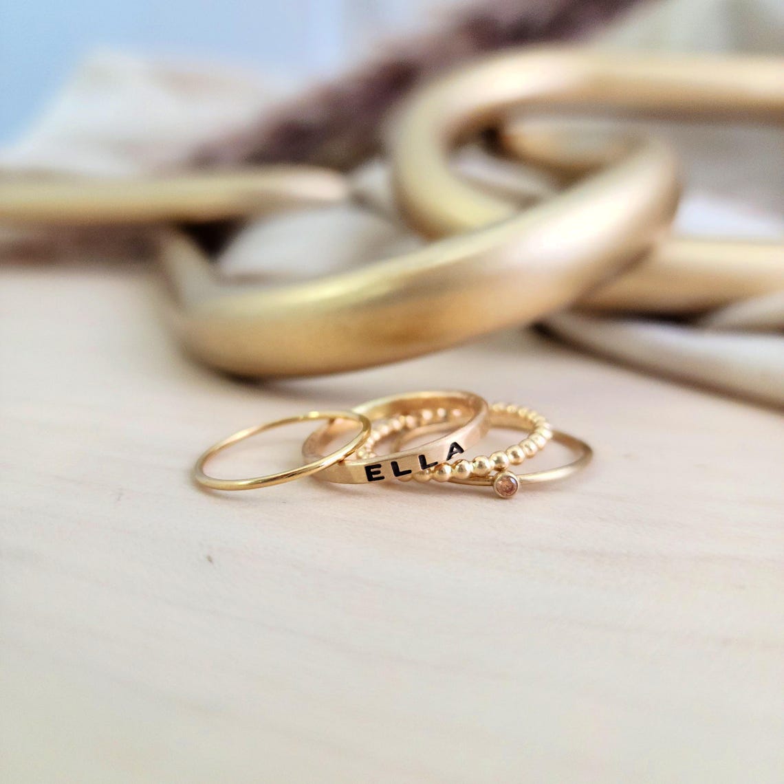 Anelli con nome riempiti in oro 14k / Set di anelli impilabili ...