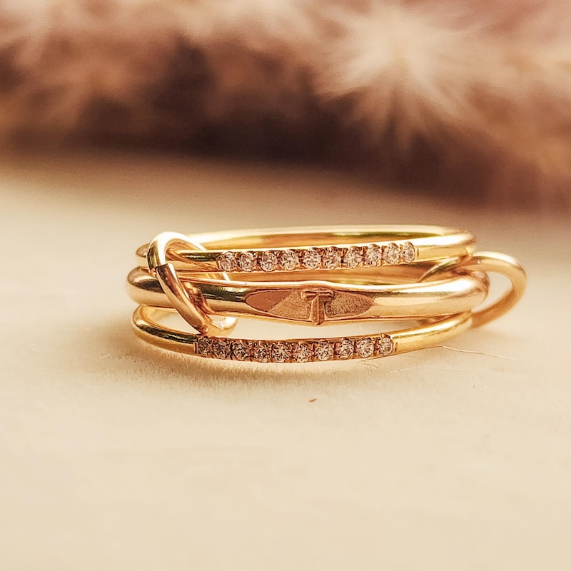 Connected Ring - Etsy