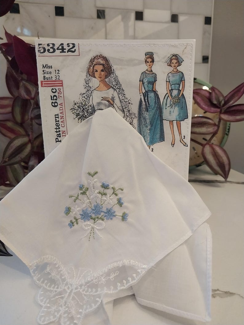 Vintage Handkerchief Dress Wedding Card: Mccall's Pattern, Hanky ...
