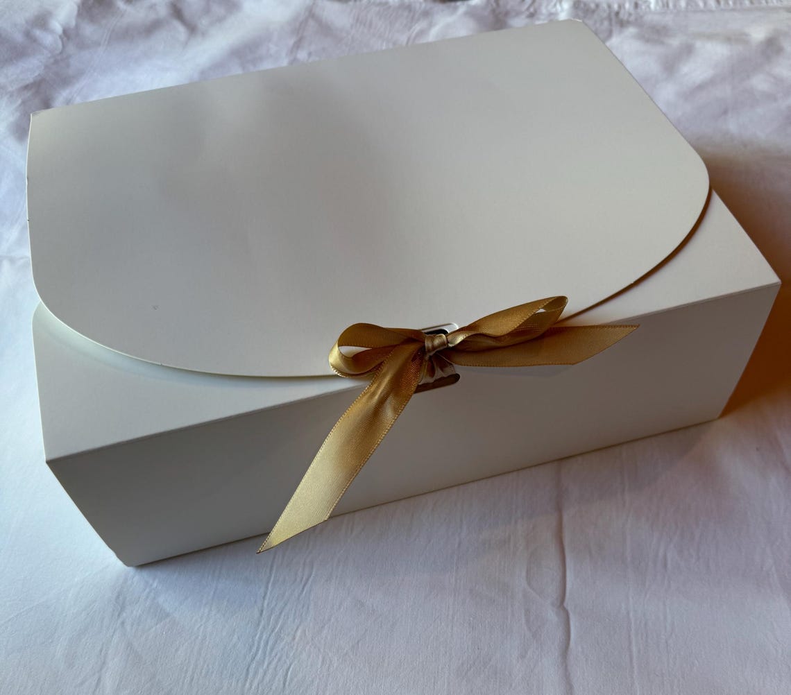 Ultimate Gym Fitness Gift Box | Hamper | Health & Wellness Box ...