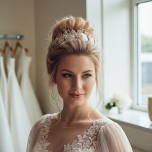 Light Brown Sea Shell Pearl Wedding Hair Accessory: Beaded Floral ...