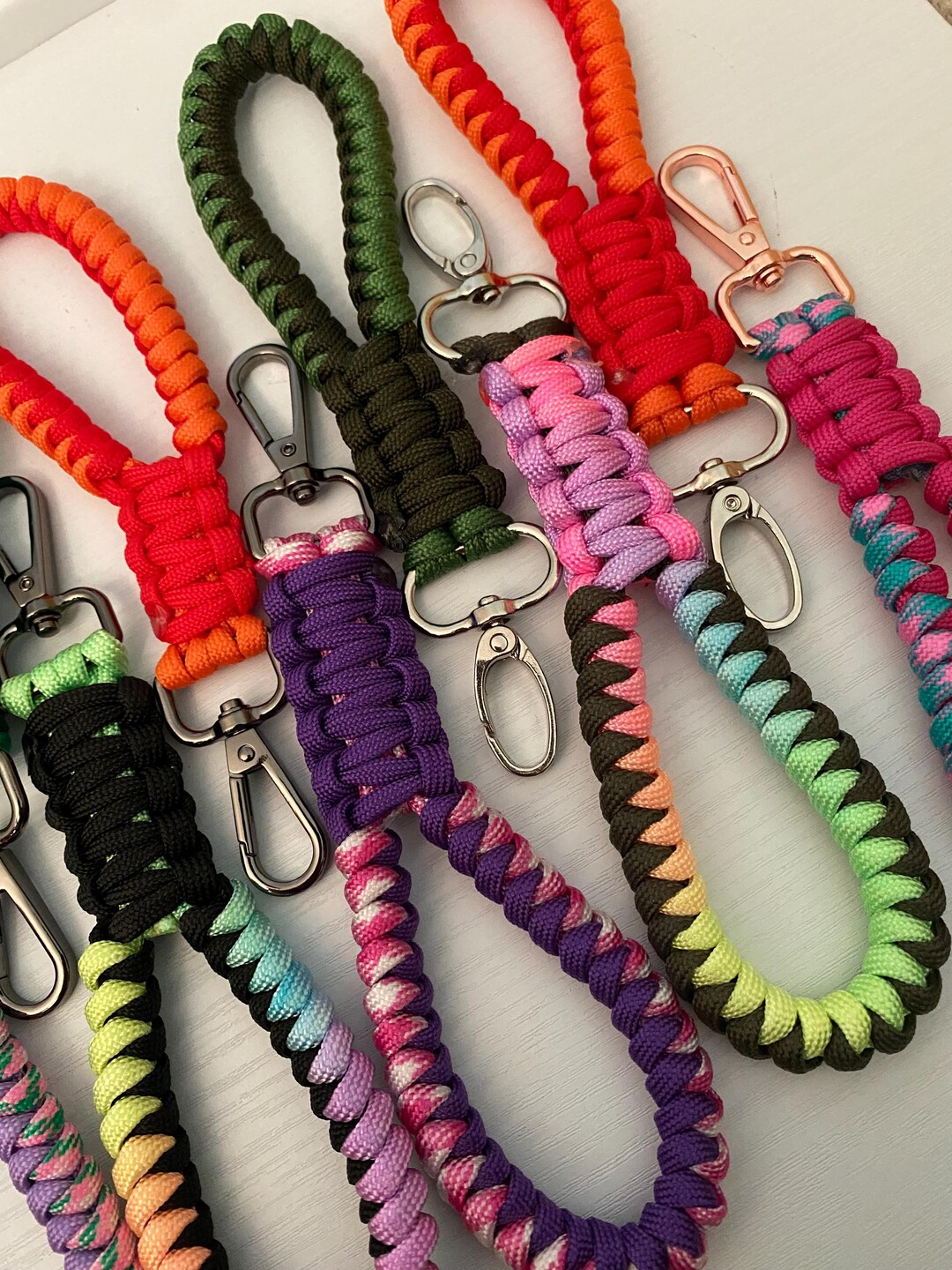 Snake Knot Paracord Keychain - Etsy