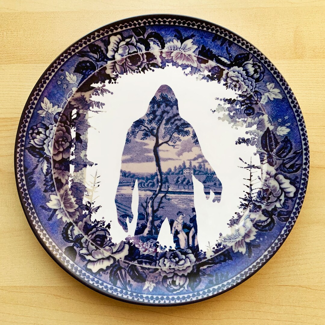 Bigfoot Plate, Melamine, 10, Bogfoot-themed Melamine Plate - Etsy