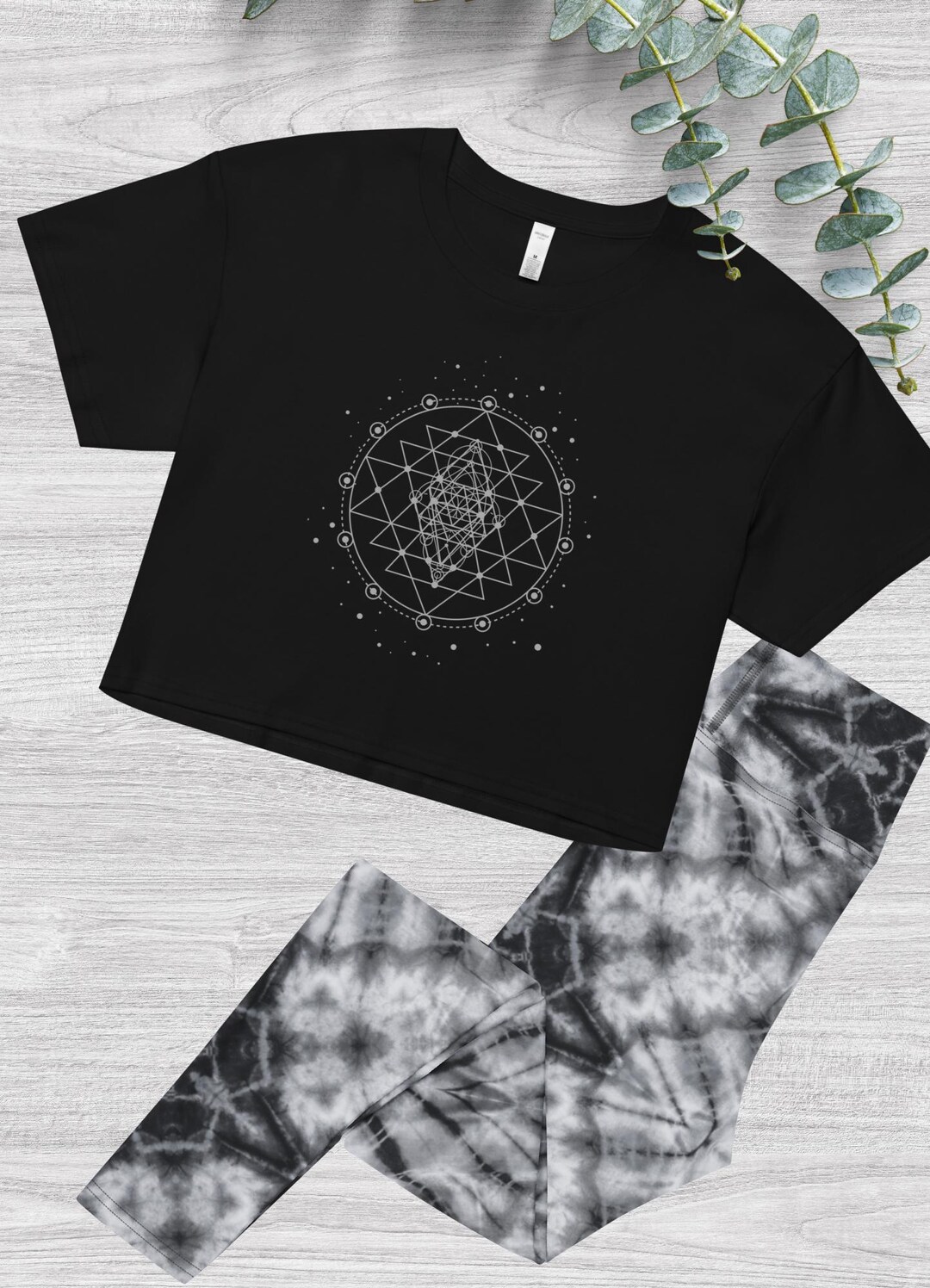 Sri Yantra Women’s Crop Top~sacred Geometric Tees~yoga Crop Top~tribal ...