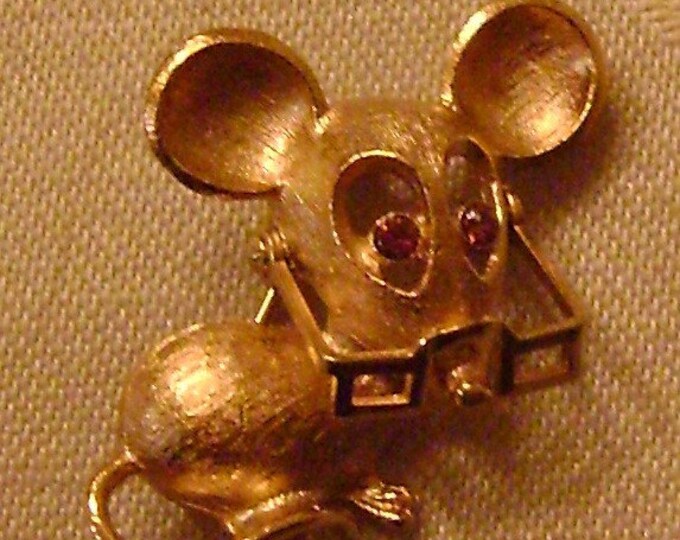 Avon Mouse Pin With Moveable Reading Glasses - Etsy
