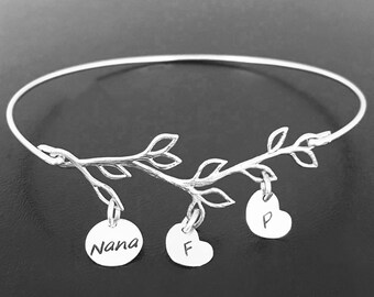 Noni Bracelet Personalized Noni Gift Idea Noni Christmas Gift Noni Jewelry Grandmother Bangle Bracelet Grandmother Birthday Gift for Noni