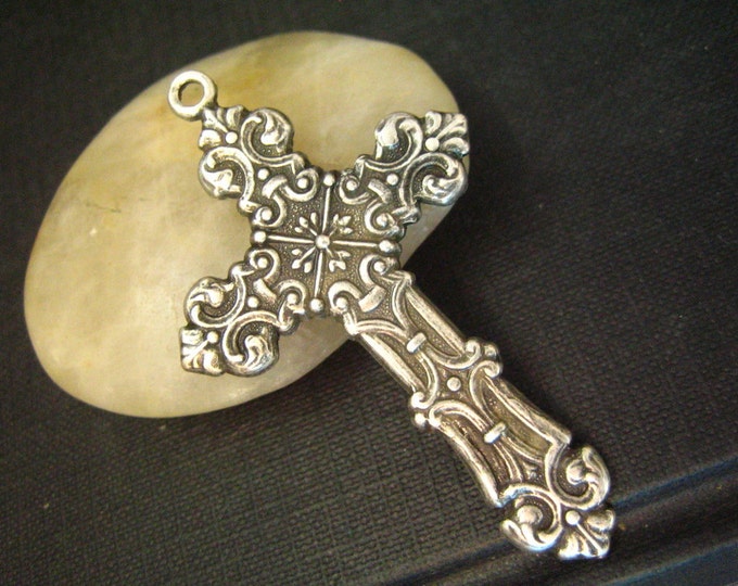 1 PC Highly Detailed Cross Pendant Oxidized Silver Plated 60mm - Etsy