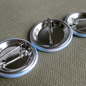 Know the Warning Signs of Art 1 1/4 Inch Pinback Button Badge - Etsy