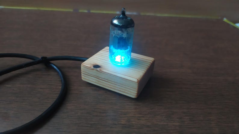 Desk Decoration Lamp With PCF80 Vacuum Tube - Etsy