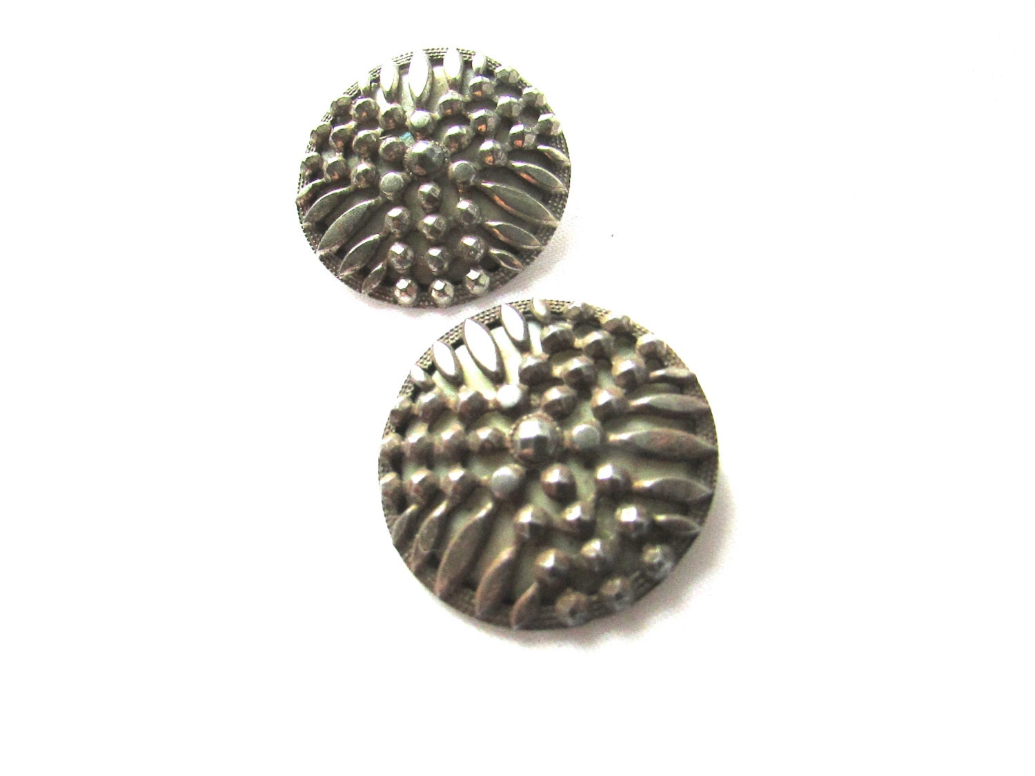 1 Antique Cut Steel Dome Button 1800's Sewing Supply | Etsy