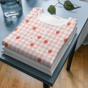 Strawberry Gingham Seamless Pattern Pastel Light Pink Floral Repeating ...
