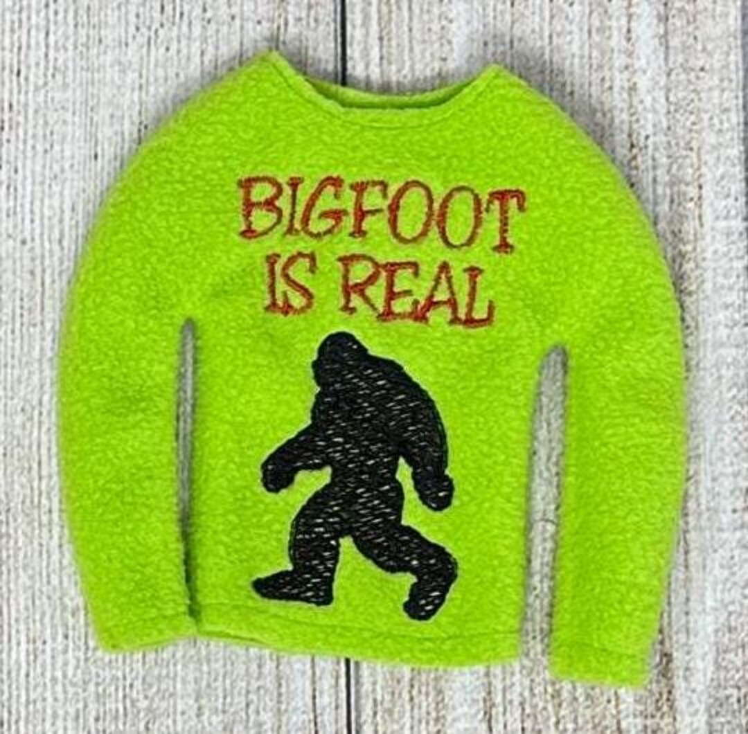 Bigfoot Elf Doll Sweater, Elf Costume, Elf Clothing, Elf Clothes - Etsy