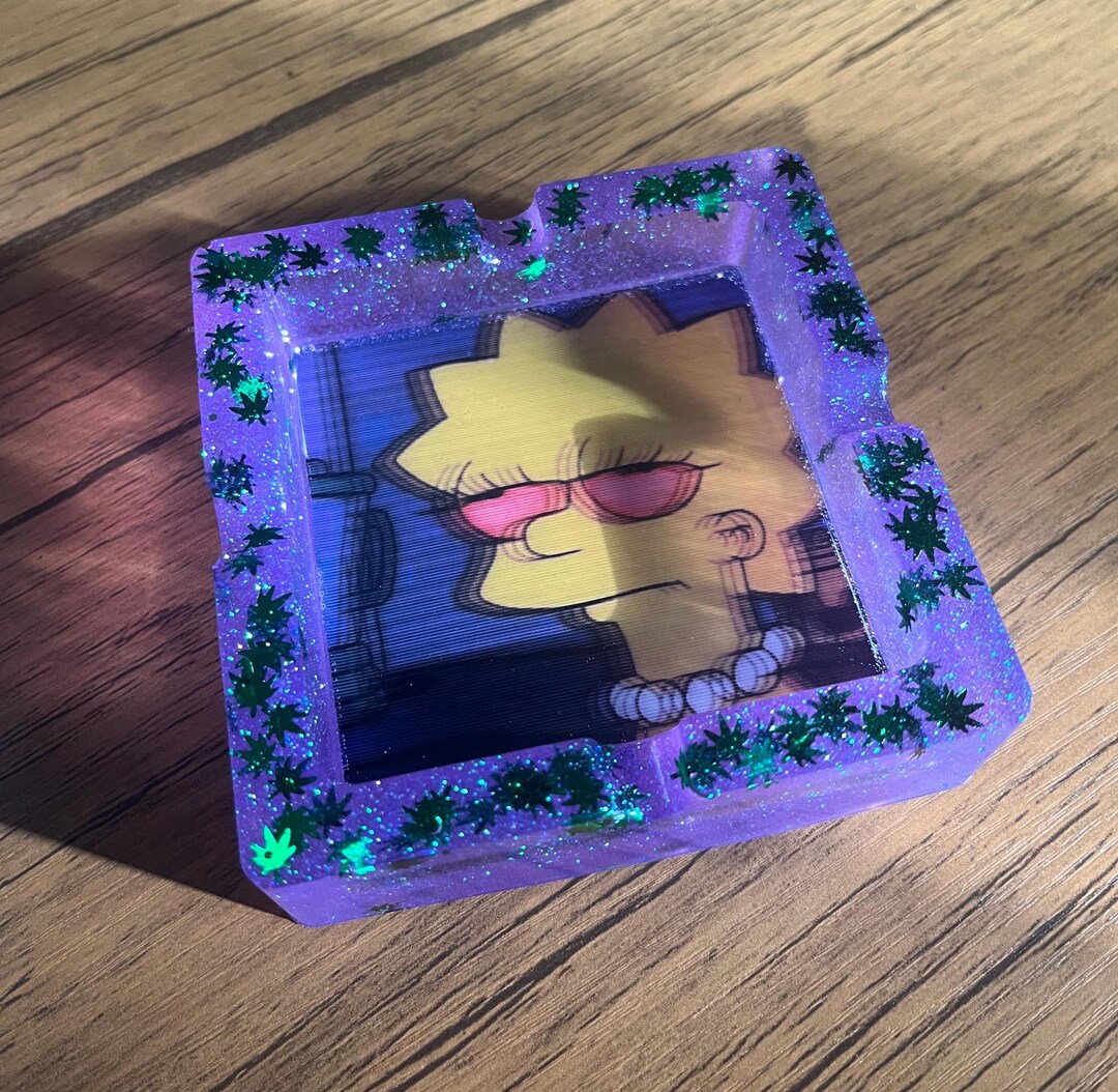 Faded Lisa Simpson Ashtray - Etsy