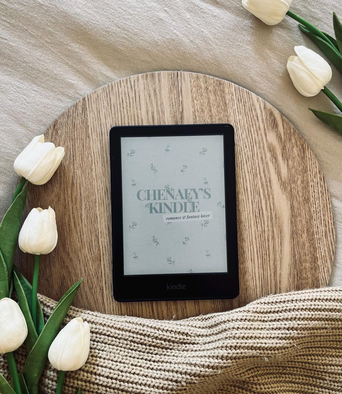 CUSTOM Name and Favourite Genre(s) - FULL SCREEN Kindle Screensaver ...