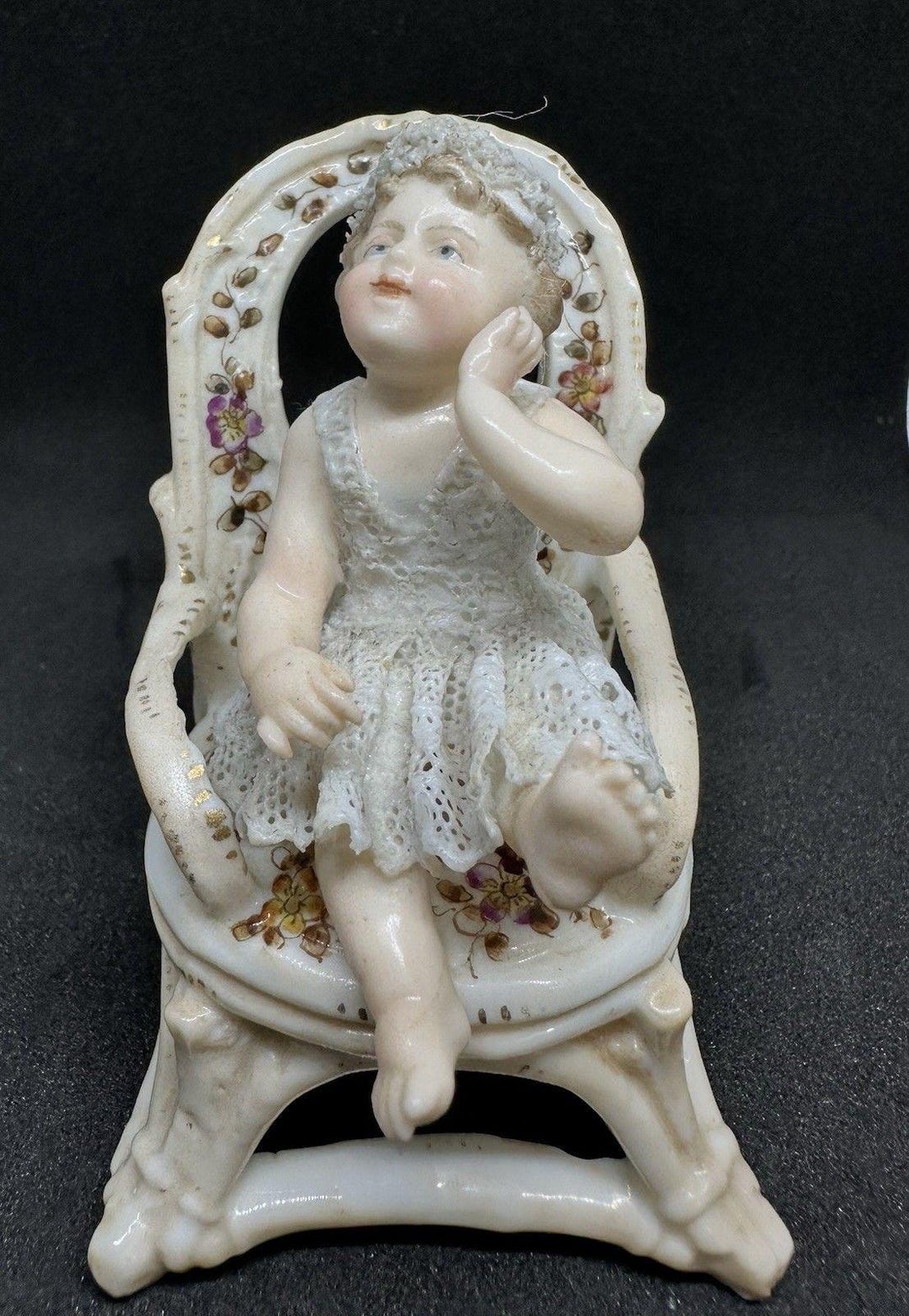 Antique Porcelain Meissen Putto Motto Child Little Girl Cherub Sitting ...