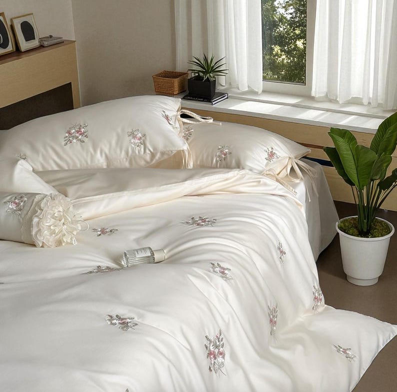 Handmade Embroidered Cotton Bedding Set: Elegant White Quilt Cover Only ...