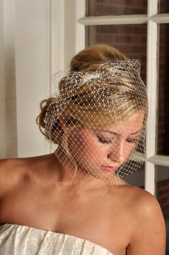 Items similar to Birdcage Veil - Classic Russian Net Birdcage - Ivory ...