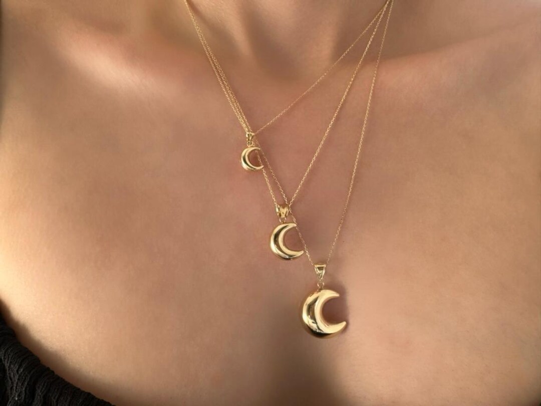 14k Gold Puffed Moon Necklace Handmade Dainty 3D Moon Pendant Gold ...