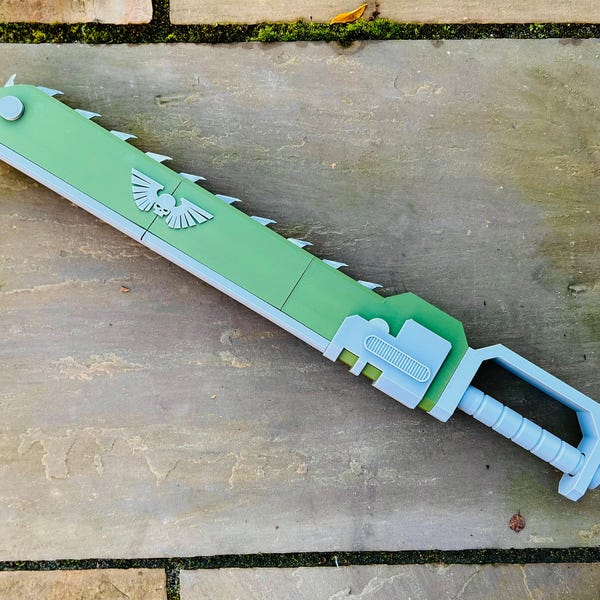 Warhammer40k Chainsword - Etsy