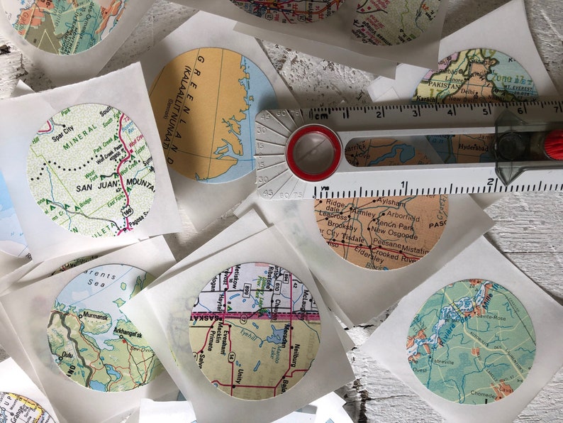 Vintage 1 1/2 Round Map Stickers Set of 30 Assorted Vintage - Etsy