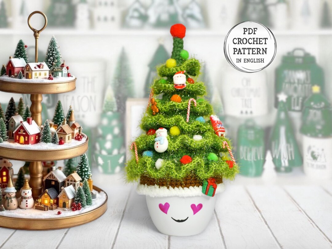 Marshmallow Mug Hat Crochet Pattern – Christmas Tree • Cup Cap for ...