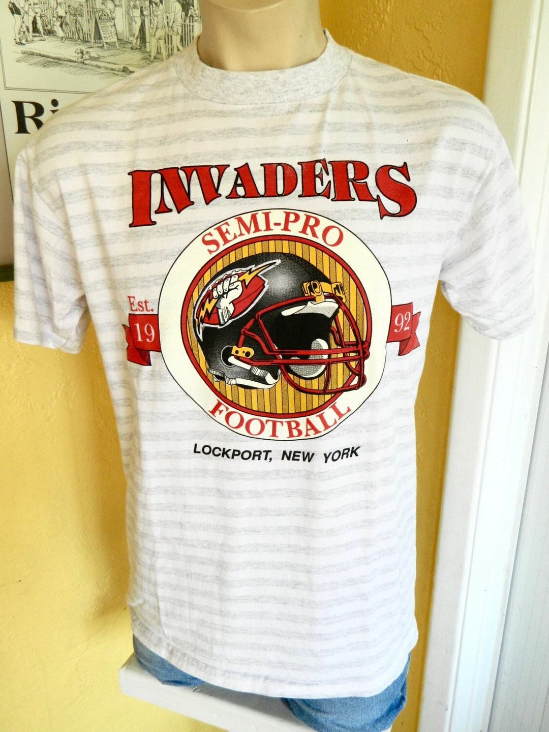New York Invaders USFL Football 1990s Vintage Tee Shirt - Grey Size ...
