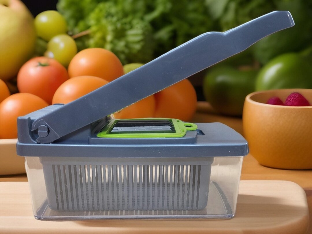 A Vegetables and Fruits Chopper Cutter With Brand Designed Dual Blades ...