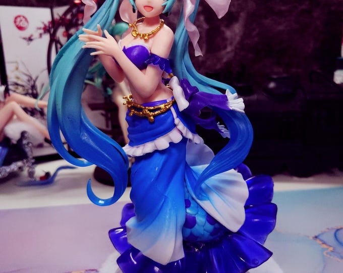 Hatsune Miku Sitting Figure | Adorable PVC Statue | Pastel Outfit ...