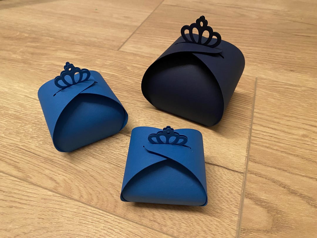 Gift Box With Crown - Etsy