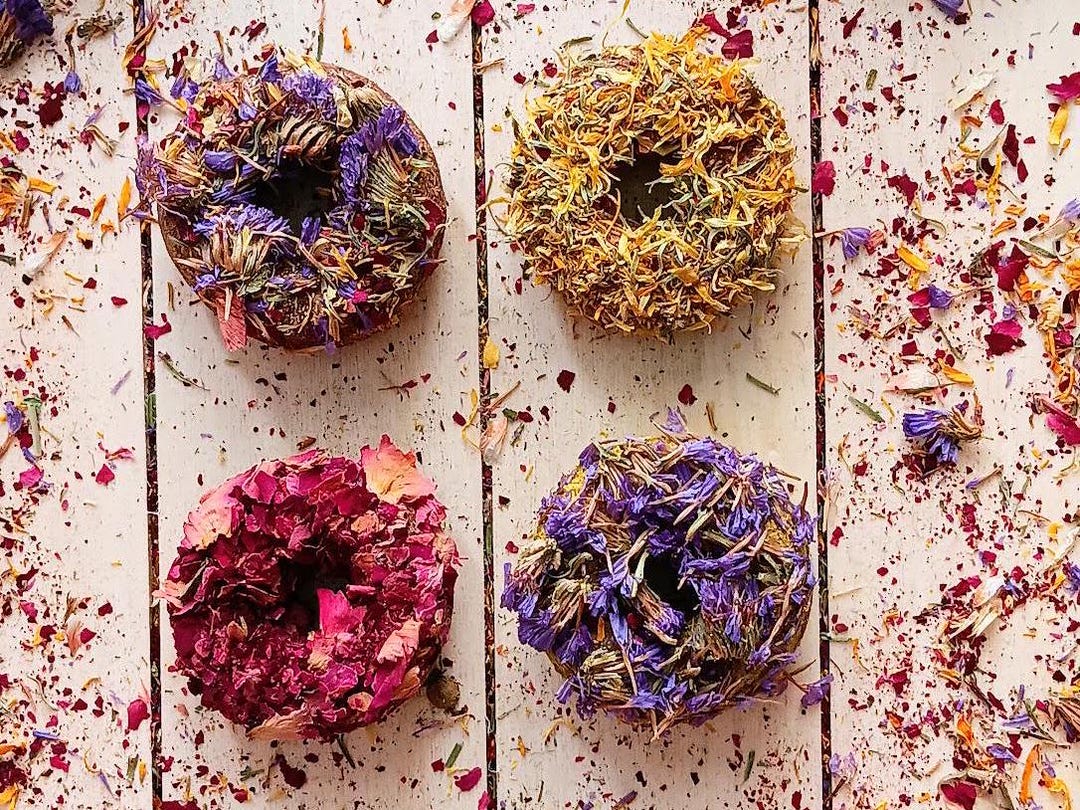 Floral Timothy Hay Donut Treats, Small Animal Enrichment - Etsy