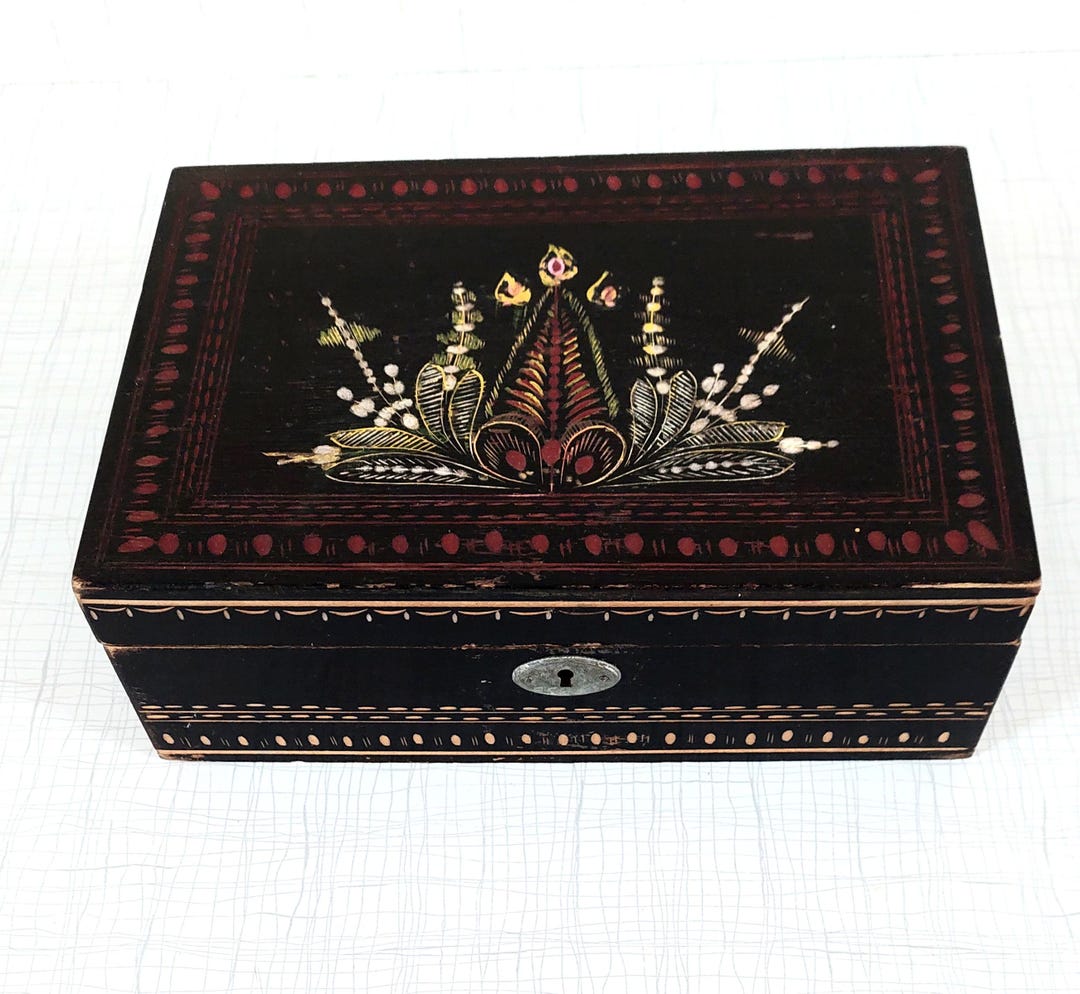Antique Painted Folk Art Box - Etsy