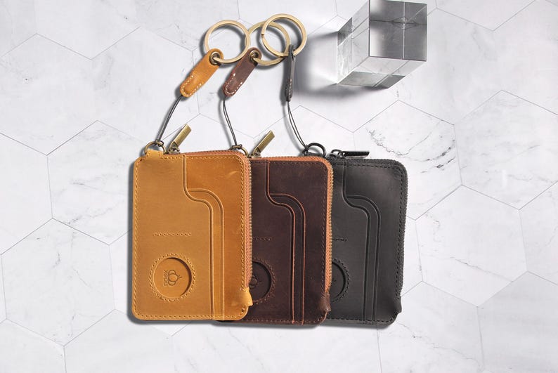 Personalized Leather Coin Purse Keychain, AirTag Wallet - Etsy