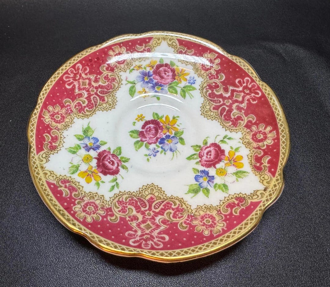 Paragon Double Warrant Fine Bone China Saucer - Honiton Pattern - Etsy